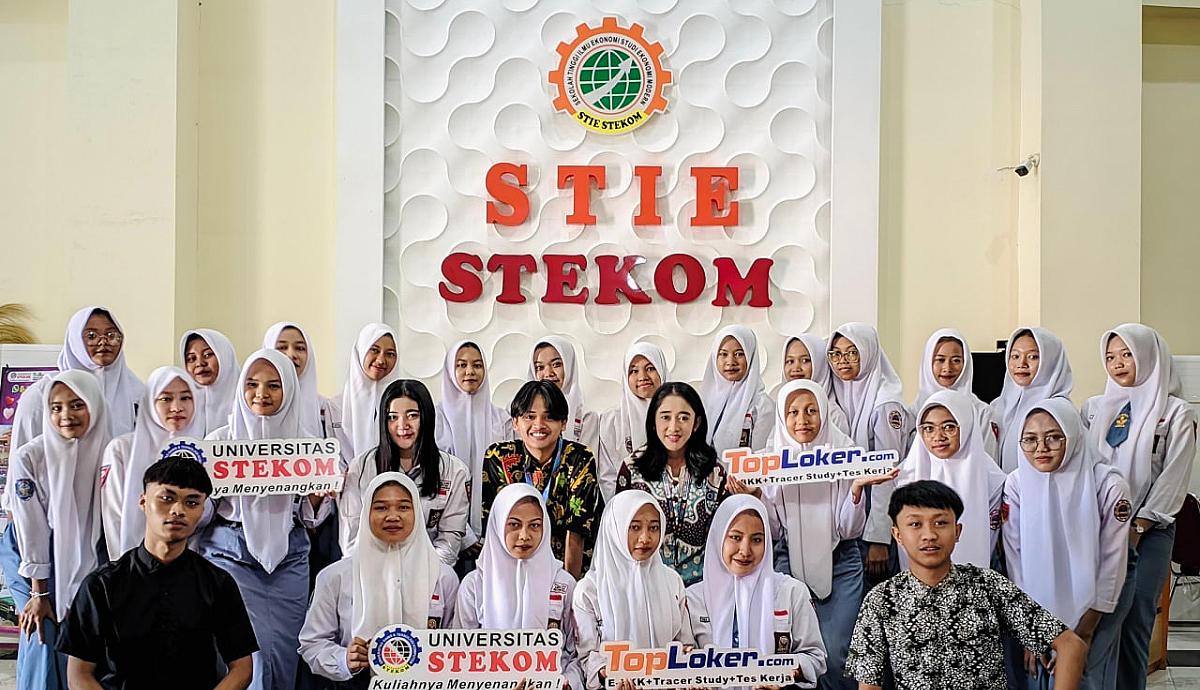 Lewat Toplokercom Stie Stekom Terima 24 Siswa Pkl Dalam Program Magang ...