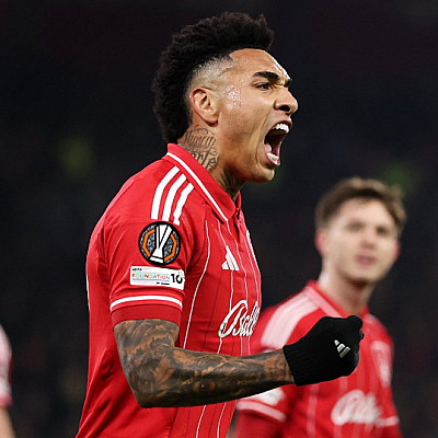 Nottingham Forest Hajar Ferencvaros 4-0 dan Melaju ke Playoff UEFA ...
